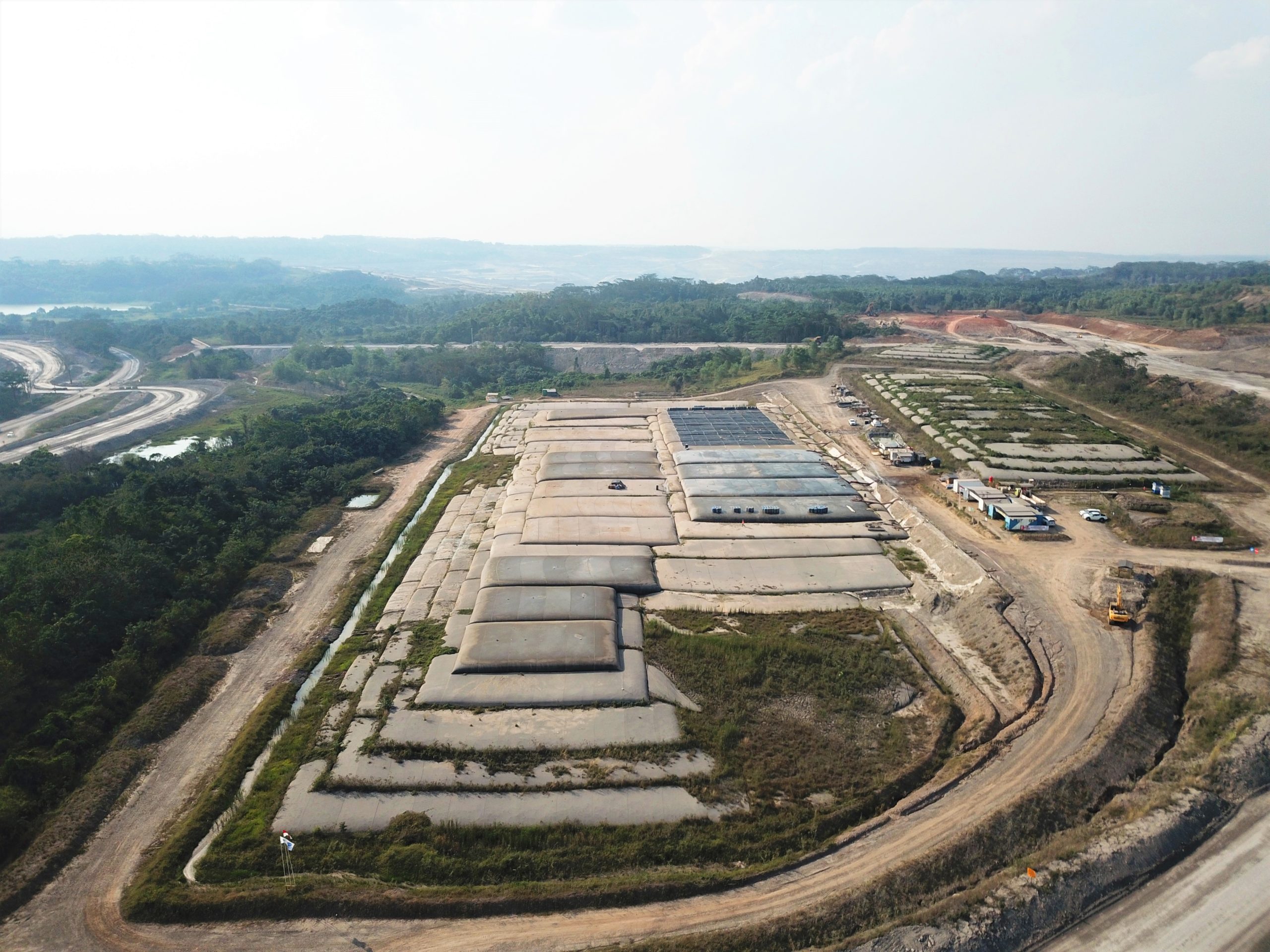Cleanout of Coal Mine Settling Ponds using Geotube® Dewatering ...