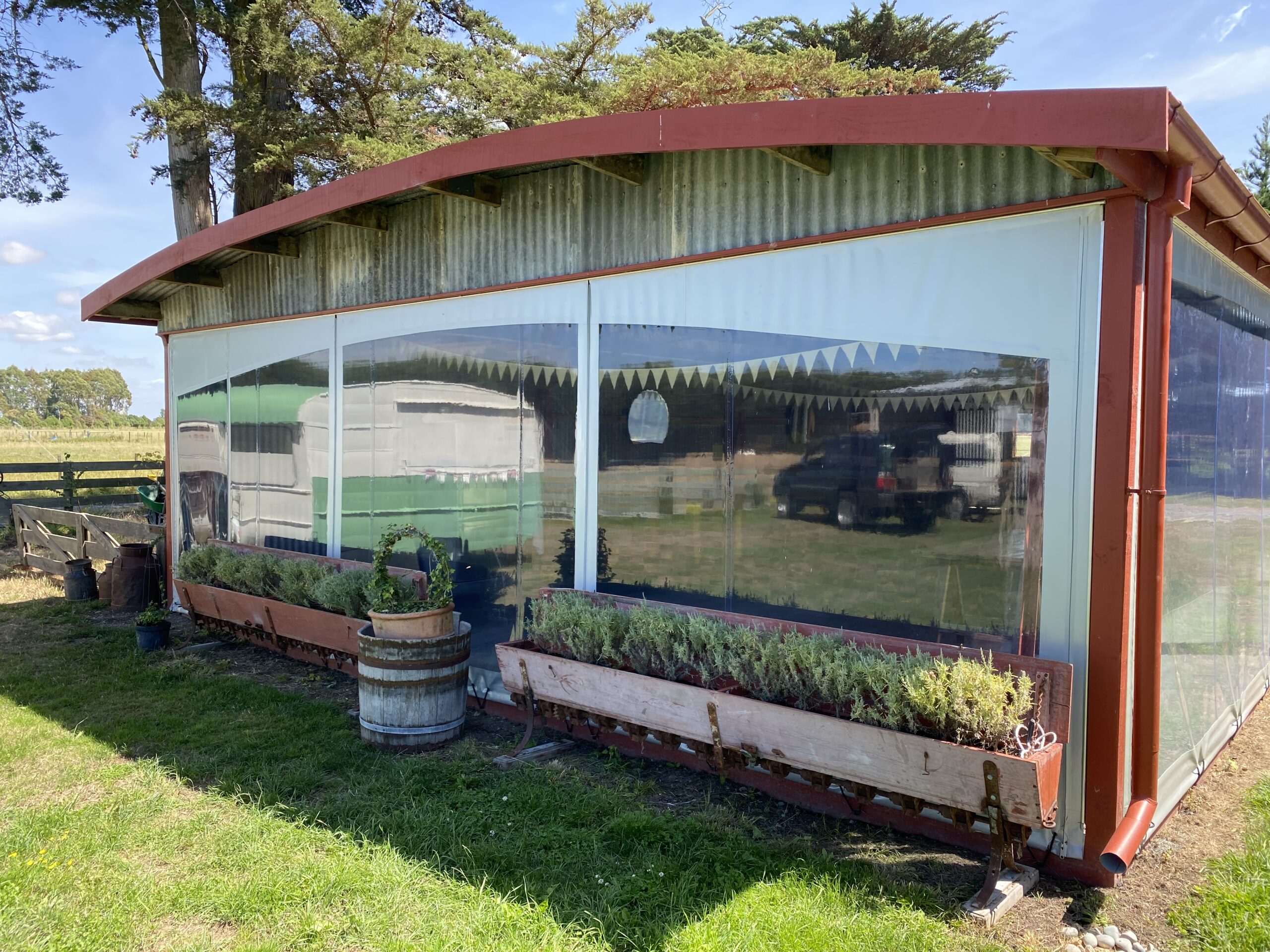 Wool shed screens - International Achievement Awards