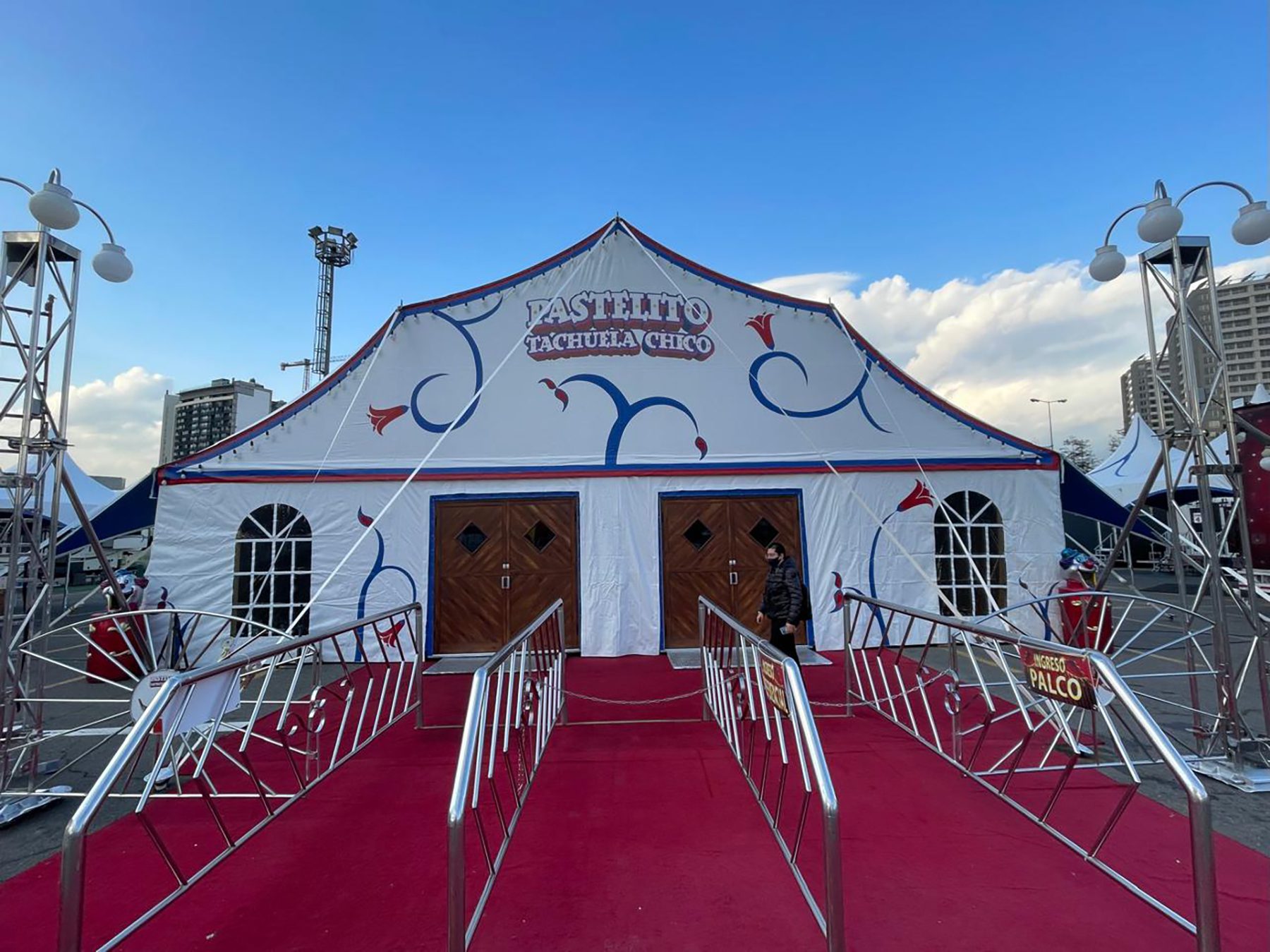 CIRCO DE PASTELITO Y TACHUELA CHICO - International Achievement Awards