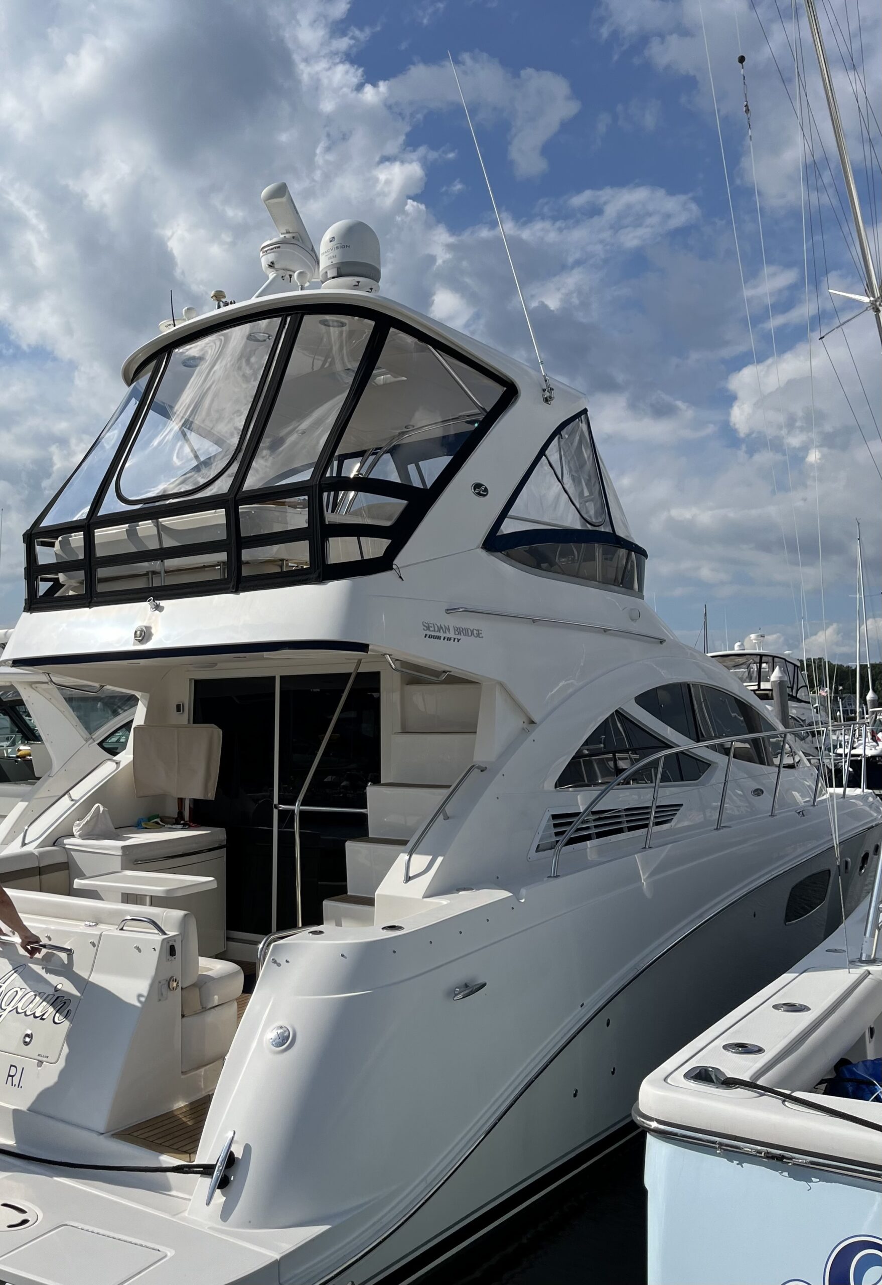 Sea Ray Enclosure - International Achievement Awards