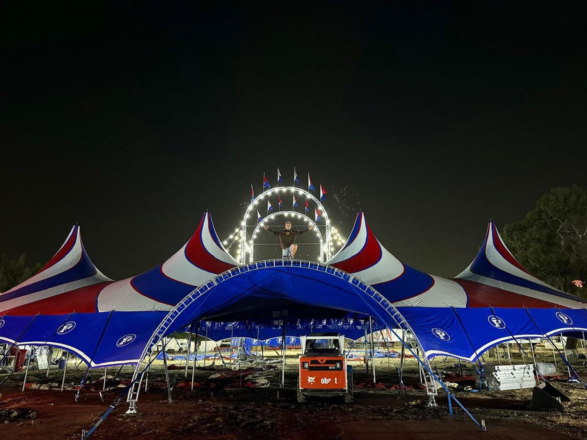 EL GRAN CIRCO DE FRANCCESCO - International Achievement Awards